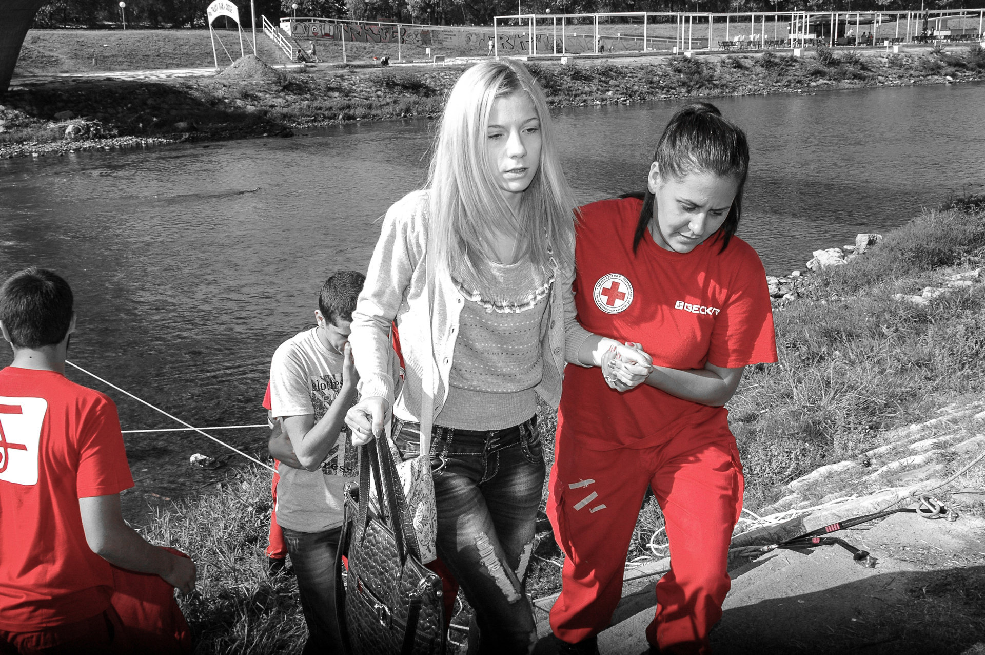 Red Cross Photography – Pixelgrapher